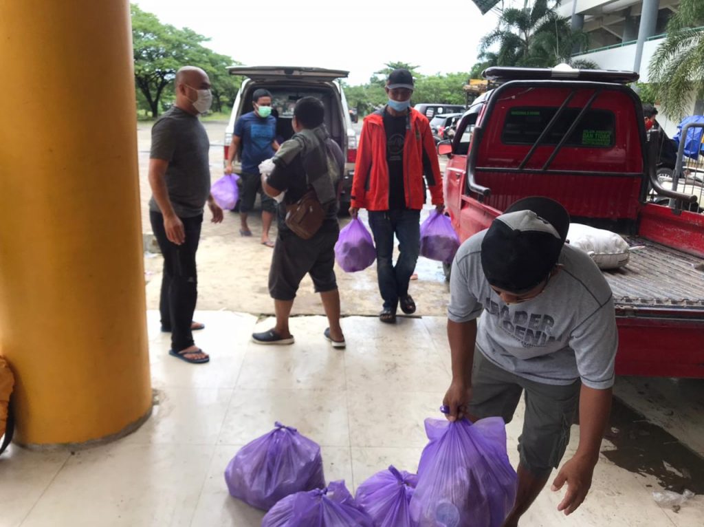 Bantuan Logistik Mulai Berdatangan Dipengungsian – Radio Suara Banjar