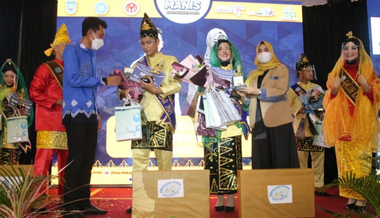 Muhammad Azimi dan Syakira Nanang Galuh Intan 2021 - Radio Suara Banjar