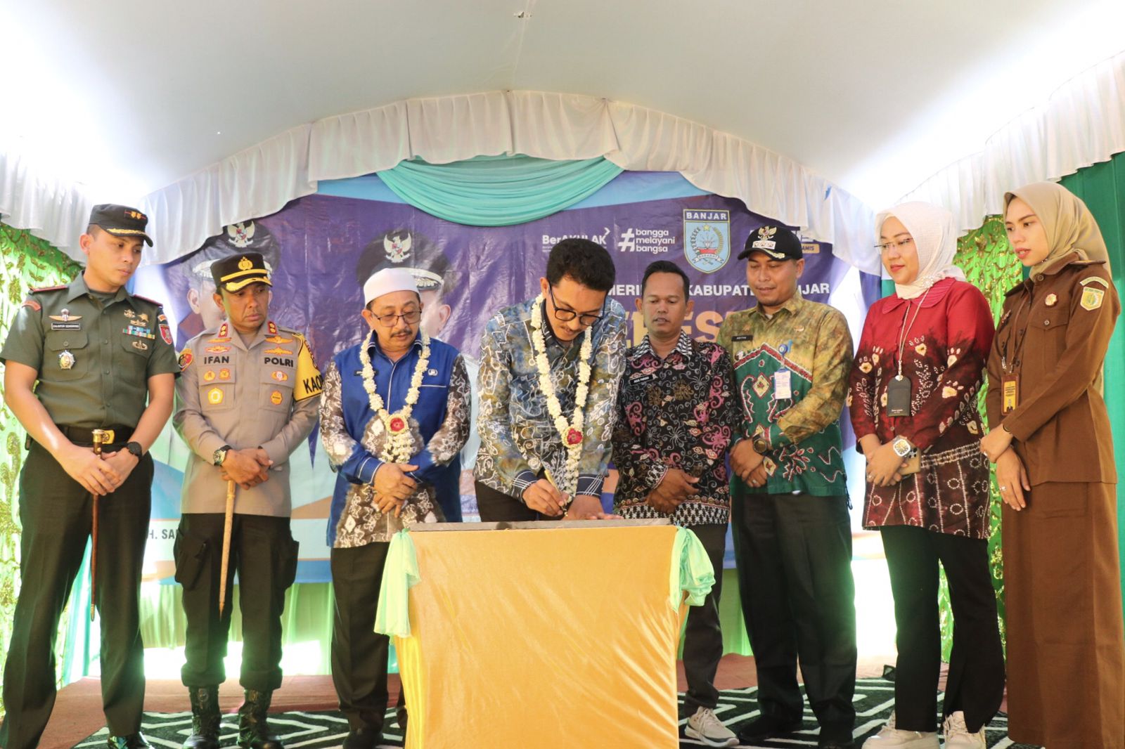 Jembatan Desa Handil Baru Diresmikan – Radio Suara Banjar